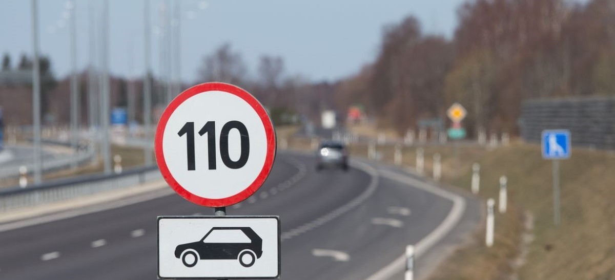Keičiasi maksimalus leidžiamas greitis automagistralėse ir ...